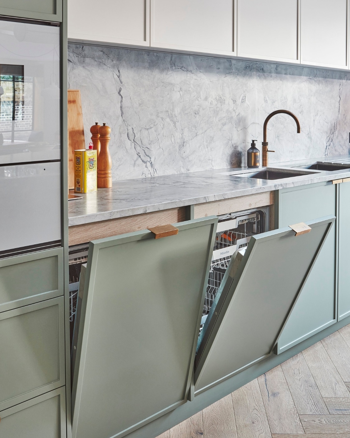 Should You Have Two Dishwashers In Your Kitchen?