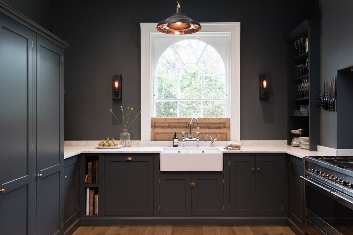 What Colour Goes With Grey Kitchen Units? - Expert Design Guide